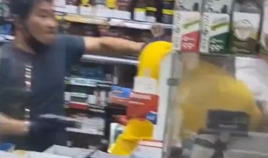 Armed Asian Store Employees Turn The Tables On Attacker In Texas