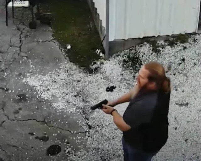 Military Veteran Holds Armed Police Chase Suspect At Gunpoint